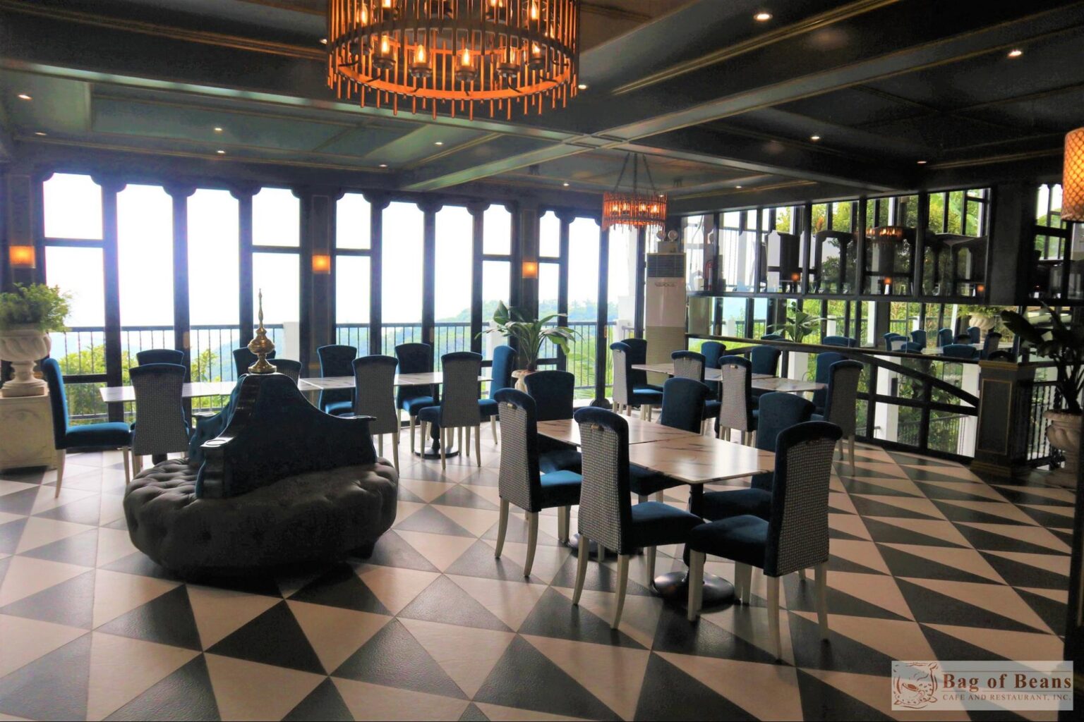 11 Restaurants in Tagaytay With an Incredible View of Taal - Go for ...