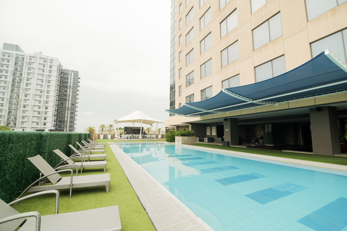 12 Pet-Friendly Hotels in Metro Manila for Your City Staycation - Go ...