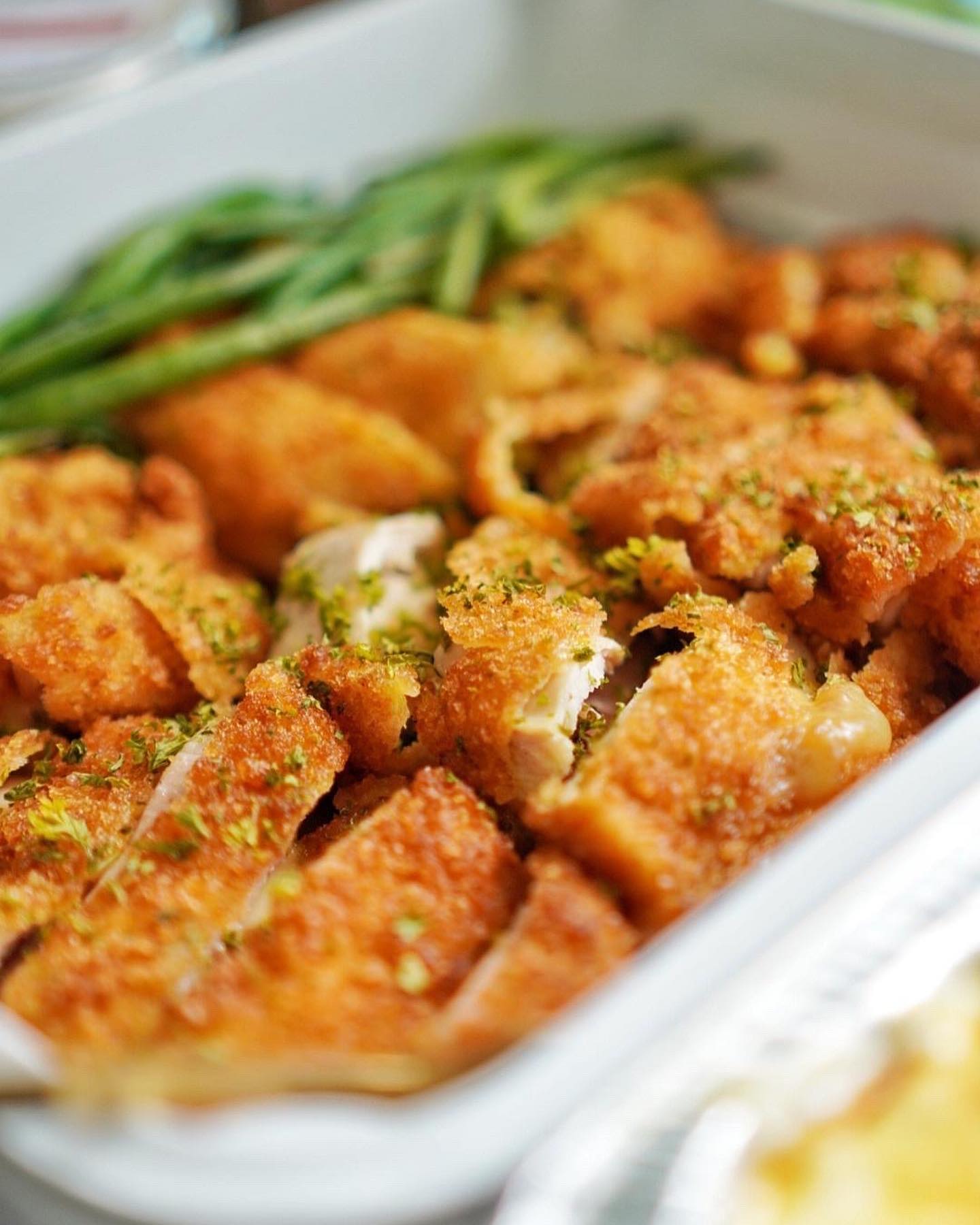 Where to Get Food Trays for Parties and Gatherings in Manila - Go for ...