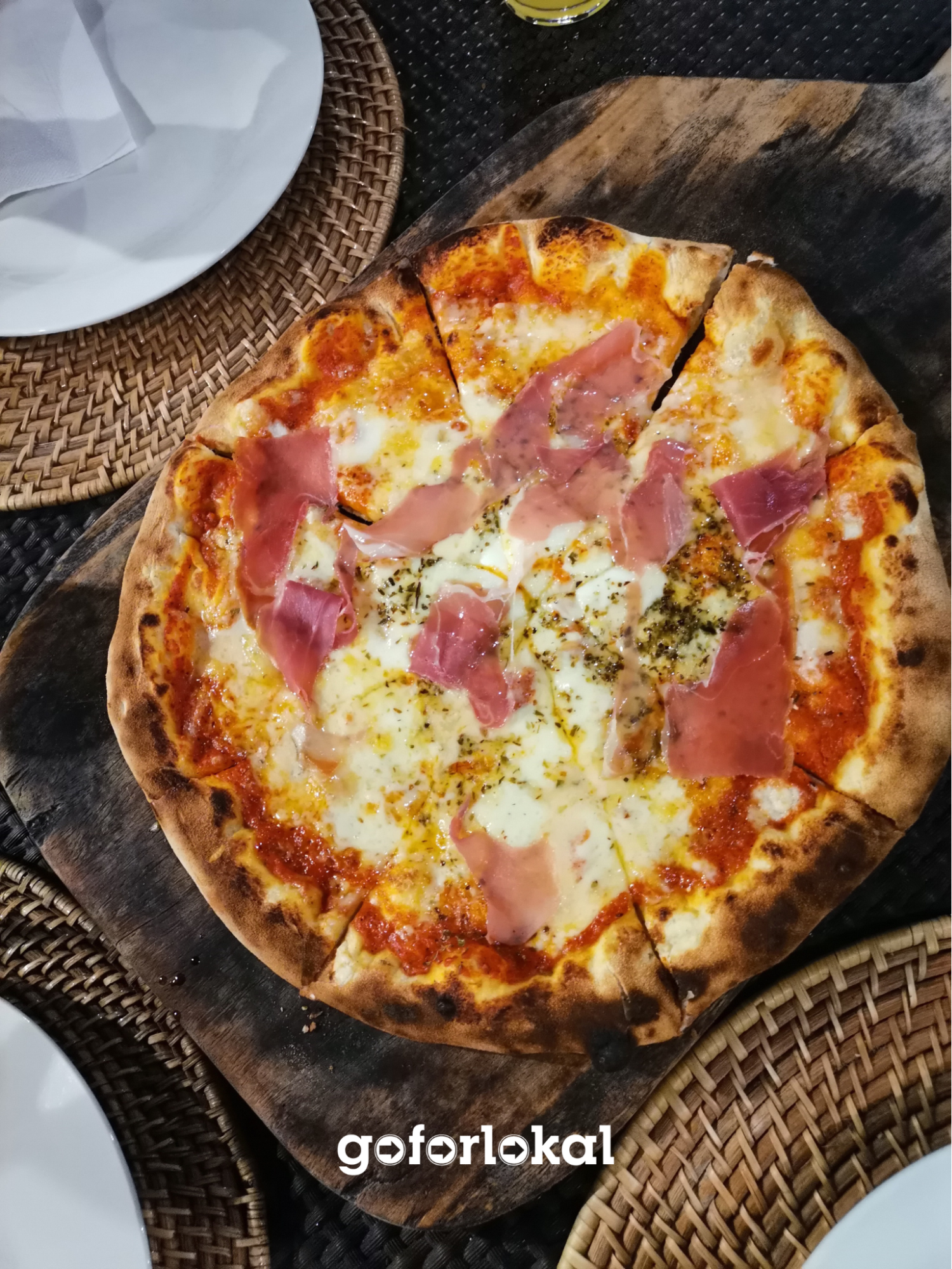 Where to Eat in Siargao: 12 Must-Try Restaurants - Go for Lokal [g4l ...